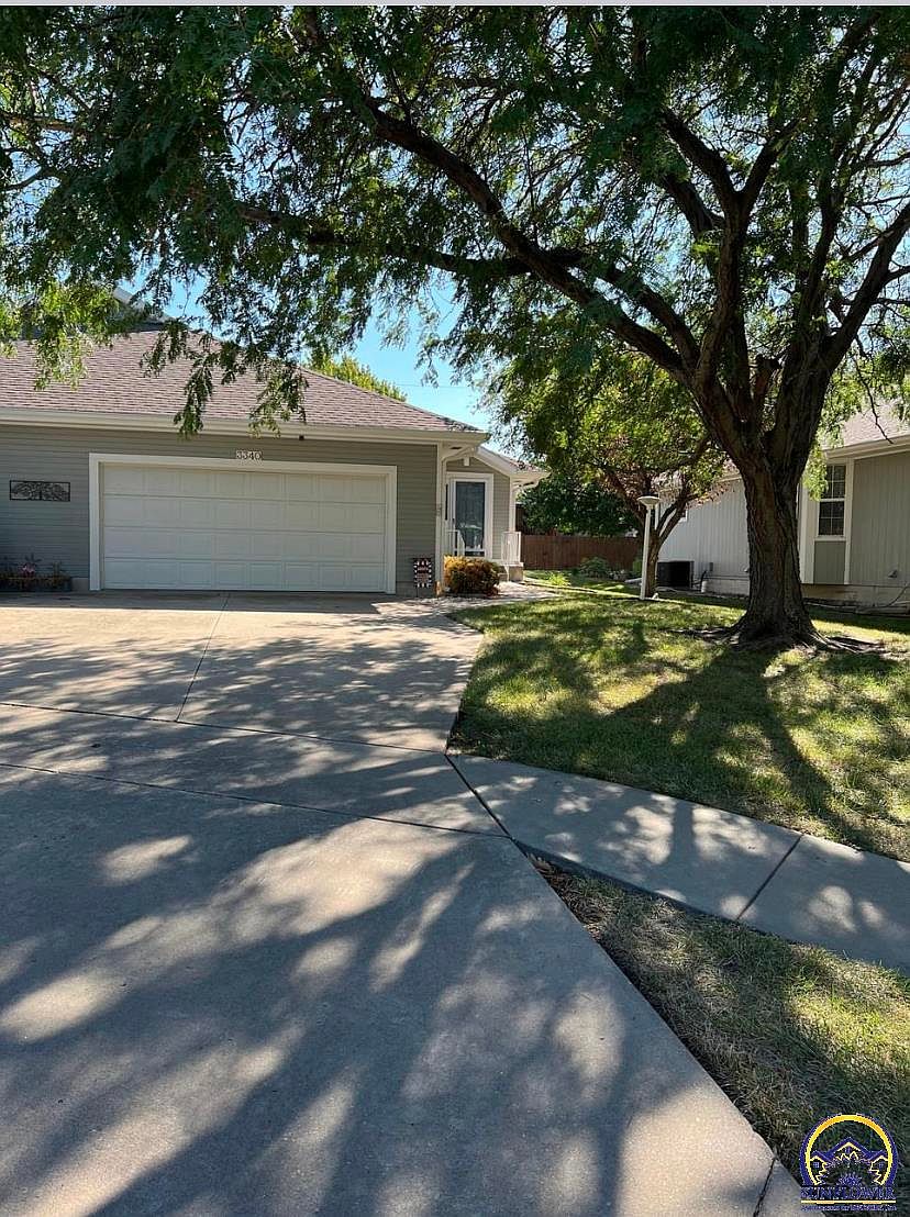 3340 SW Chelsea Cir, Topeka, KS 66614 | Zillow