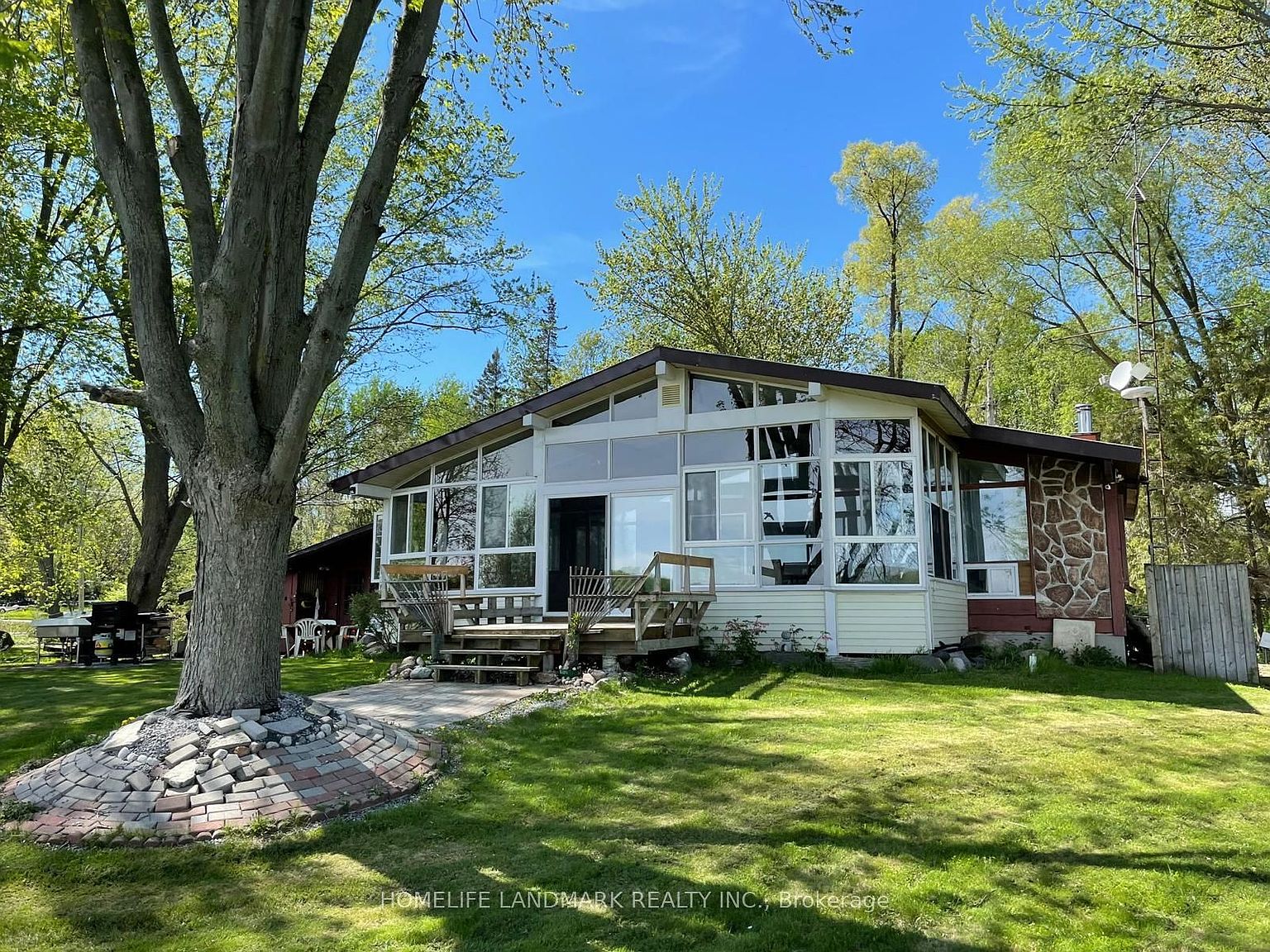 1115 Island View Dr, Faraday, ON K0L 1C0 | Zillow