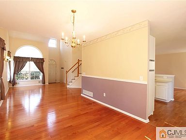 57 Pin Oak Dr, North Brunswick, NJ 08902 | Zillow