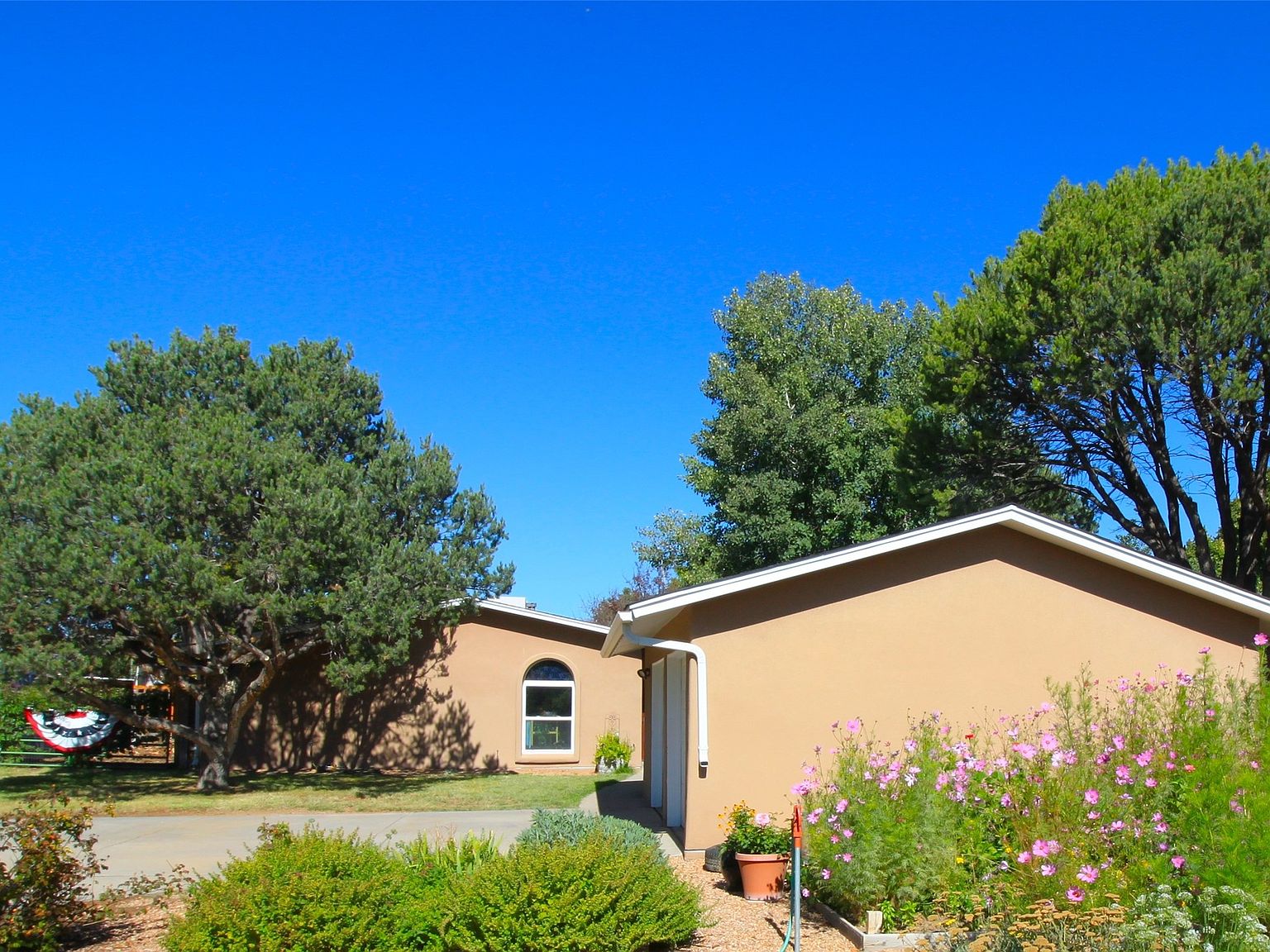 30 Paige Cir, Los Alamos, NM 87547 | Zillow