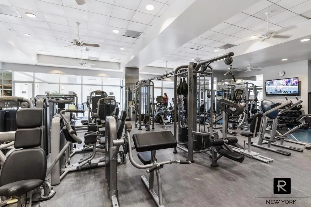 200 Riverside Boulevard #40D in Lincoln Square, Manhattan | StreetEasy