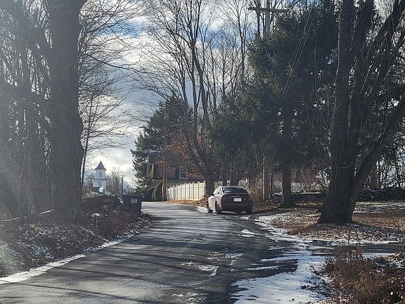 32 Dudley Ln, Howells, NY 10932 | Zillow