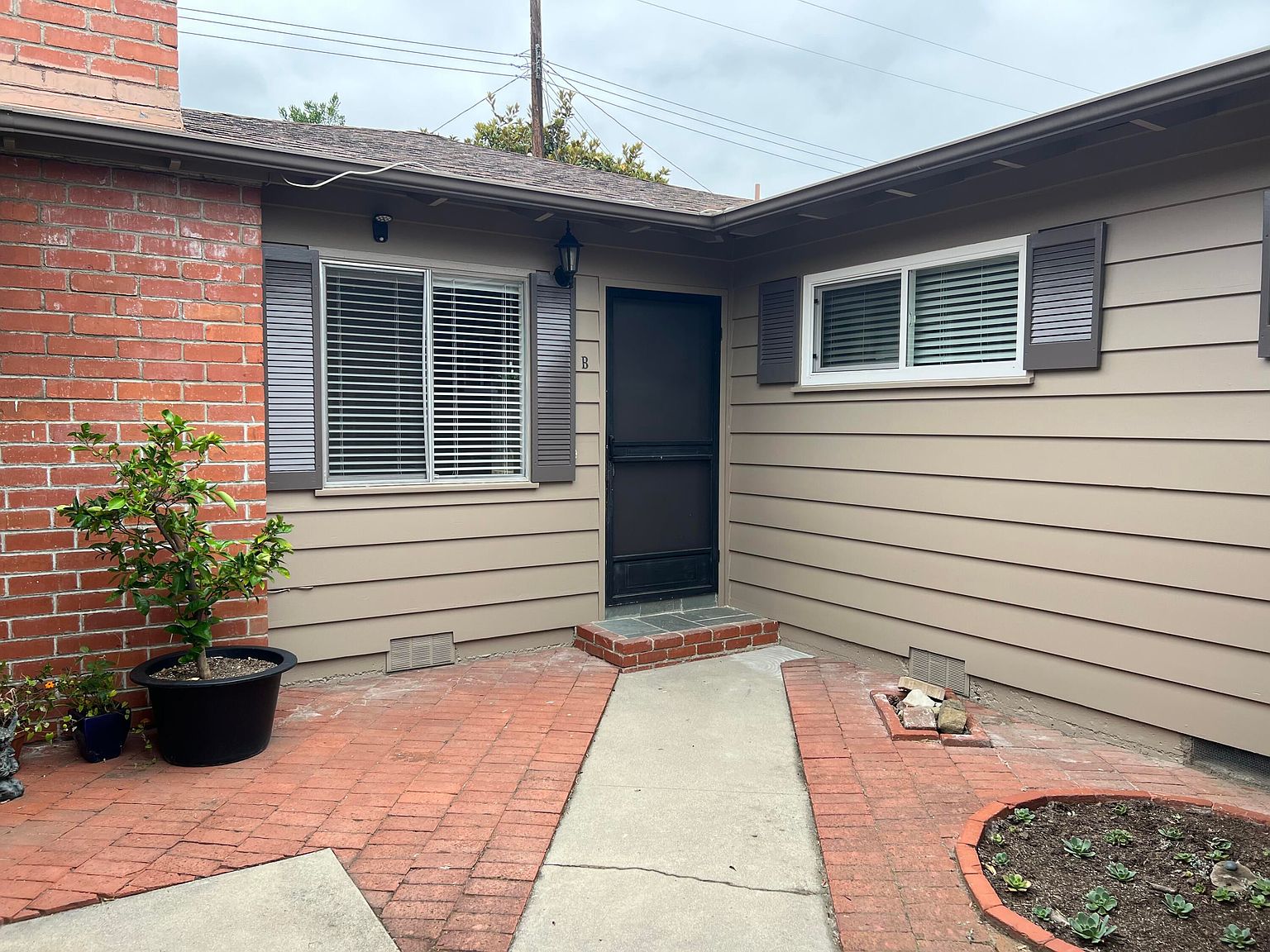 3728 San Remo Dr #B, Santa Barbara, CA 93105 | Zillow