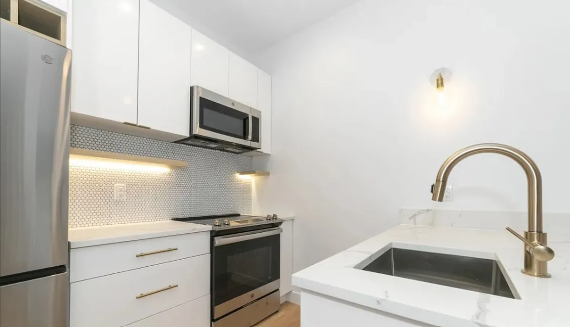 150 Eagle Street #7C in Greenpoint, Brooklyn | StreetEasy