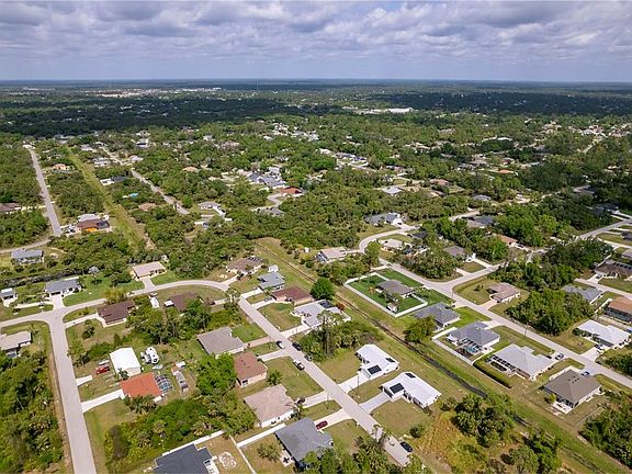 8126 Chesebro Ave, North Port, FL 34287 | MLS #L4946983 | Zillow