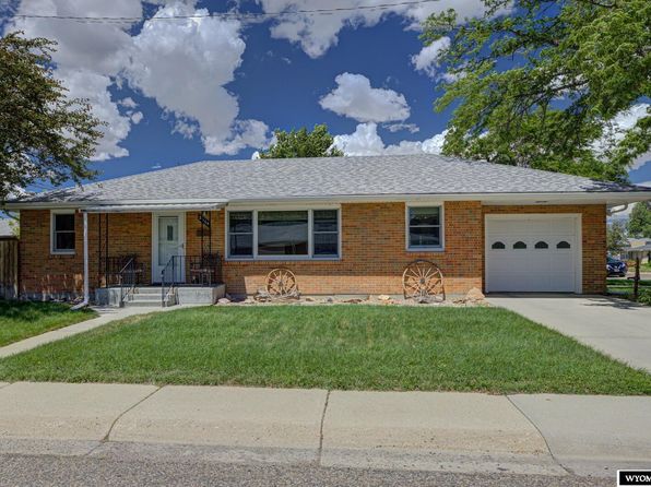 82604 Real Estate - 82604 Homes For Sale | Zillow