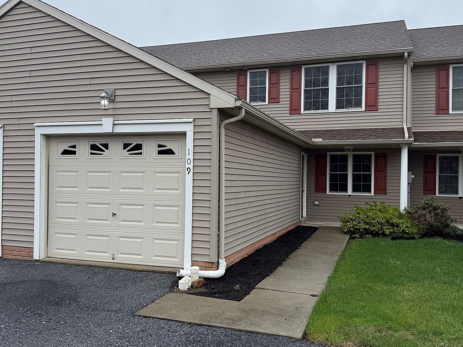 109 Elizabeth Ave, Lebanon, PA 17042 | Zillow