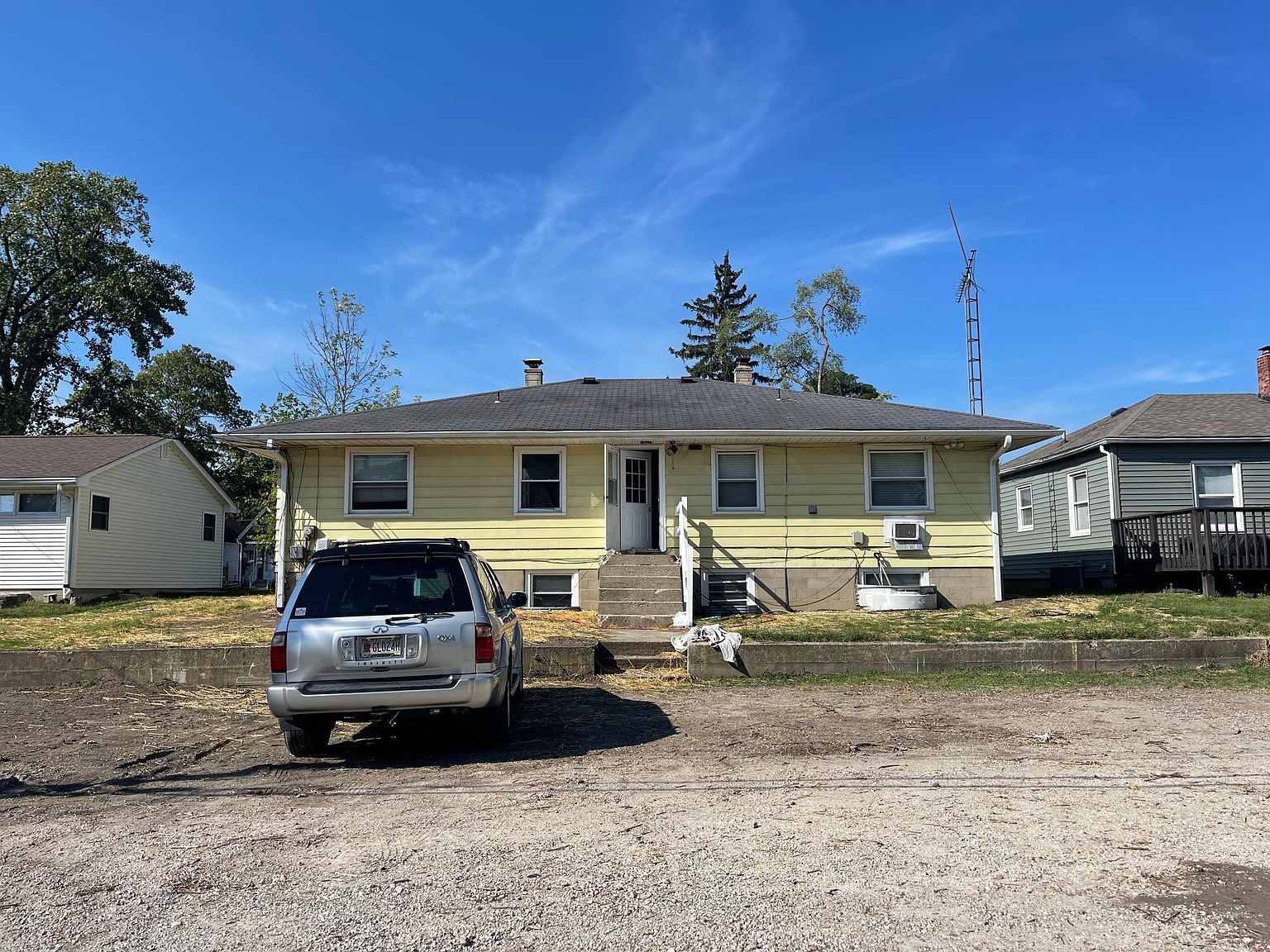 1119 W Carson St APT 4, Muncie, IN 47303 | Zillow