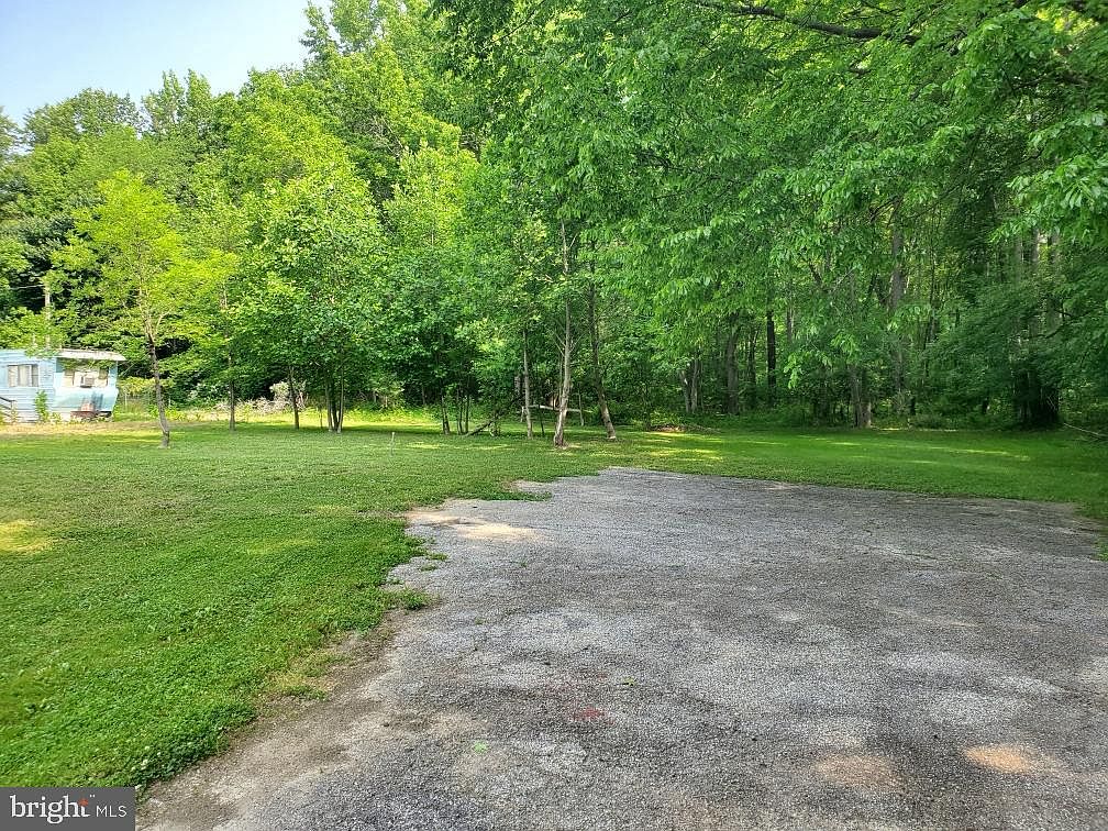 1303 Caldwell Corner Rd, Townsend, DE 19734 | Zillow