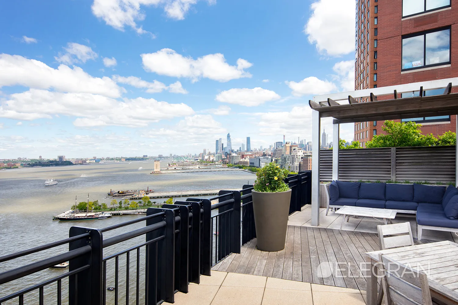 400 Chambers Street #20G in Battery Park City, Manhattan | StreetEasy