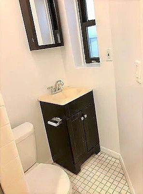 1372 1st Ave APT 3D, New York, NY 10021 | Zillow