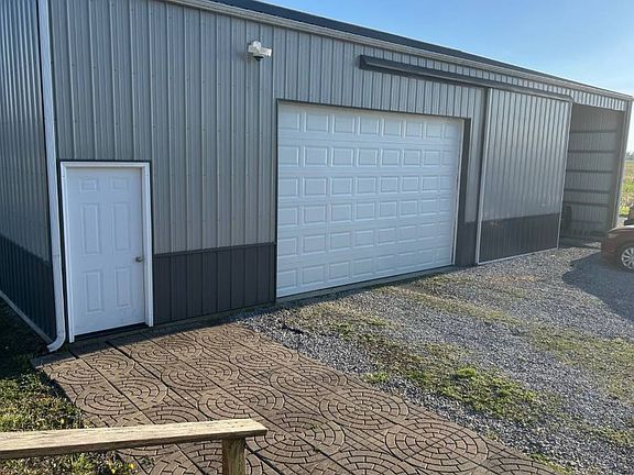 1300 County Road 1500 N, Geff, IL 62842 | MLS #11480818 | Zillow