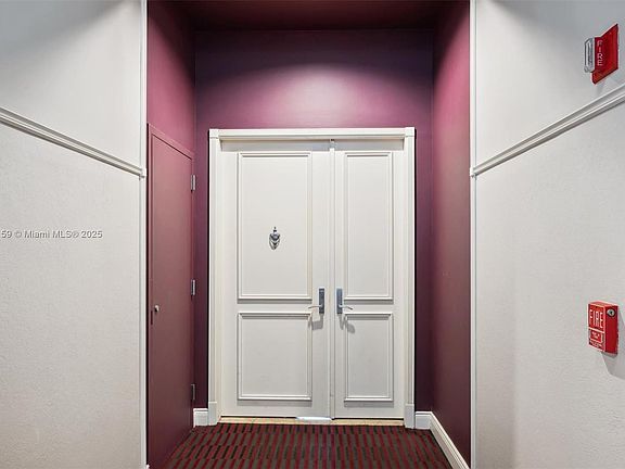 808 Brickell Key Dr APT 501, Miami, FL 33131 | Zillow