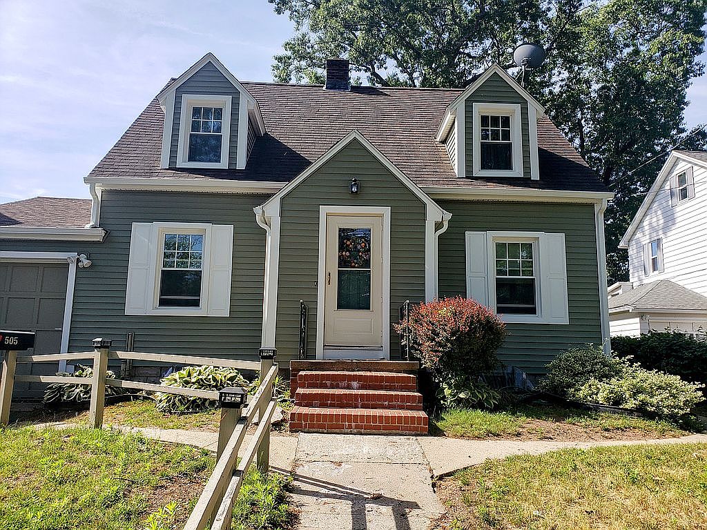 505 Plumtree Rd, Springfield, MA 01118 | Zillow