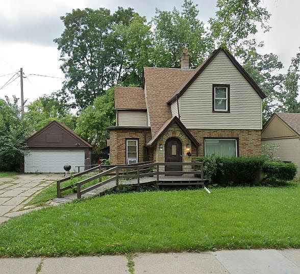 4635 W Melvina St, Milwaukee, WI 53216 | Zillow