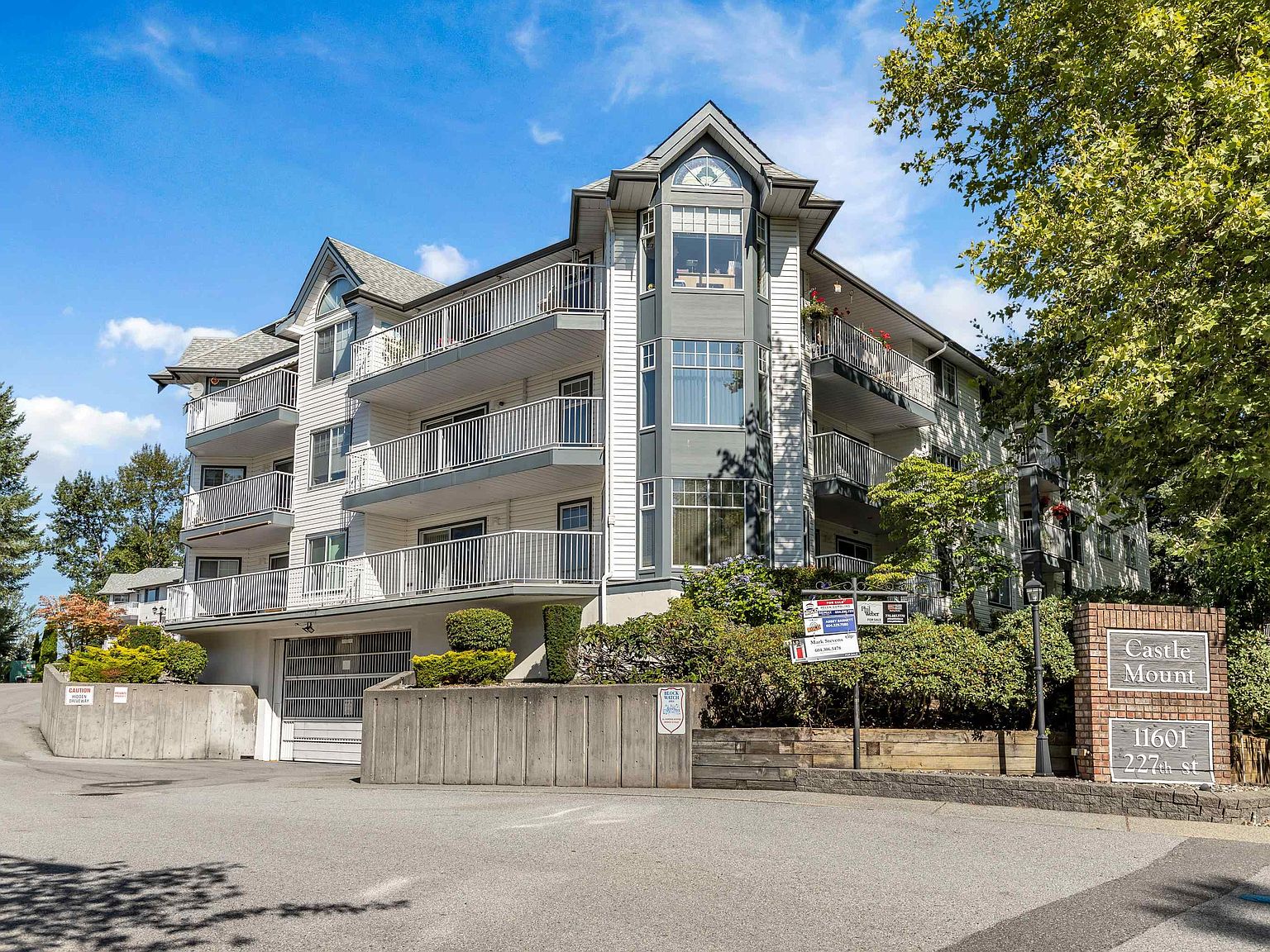 11601 227th St #206, Maple Ridge, BC V2X 0J7 | MLS #R2820648 | Zillow