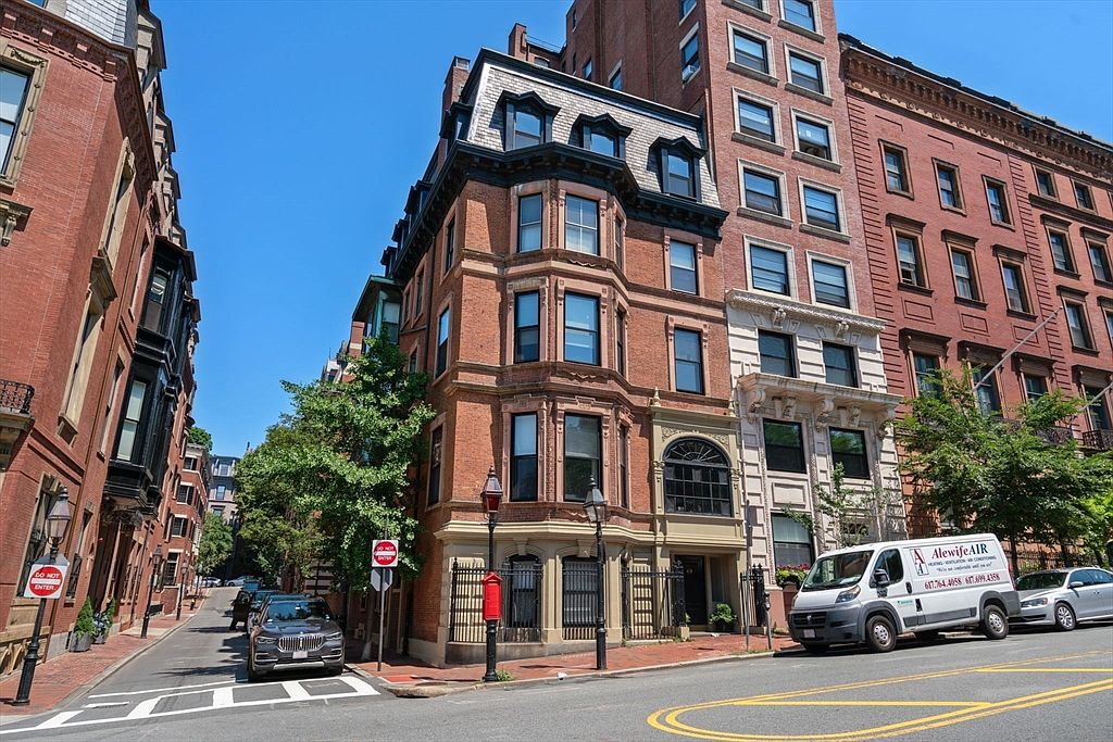 49 Beacon St Unit 11, Boston, MA 02108 | Zillow
