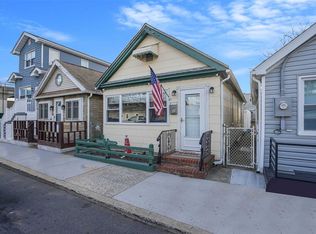 320 Beach 101st St, Rockaway Park, NY 11694 | MLS #481104 | Zillow