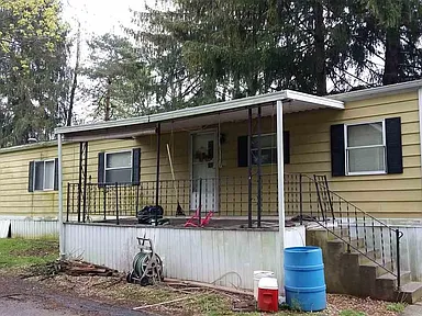 1718 E Canal Rd Dover PA | Zillow