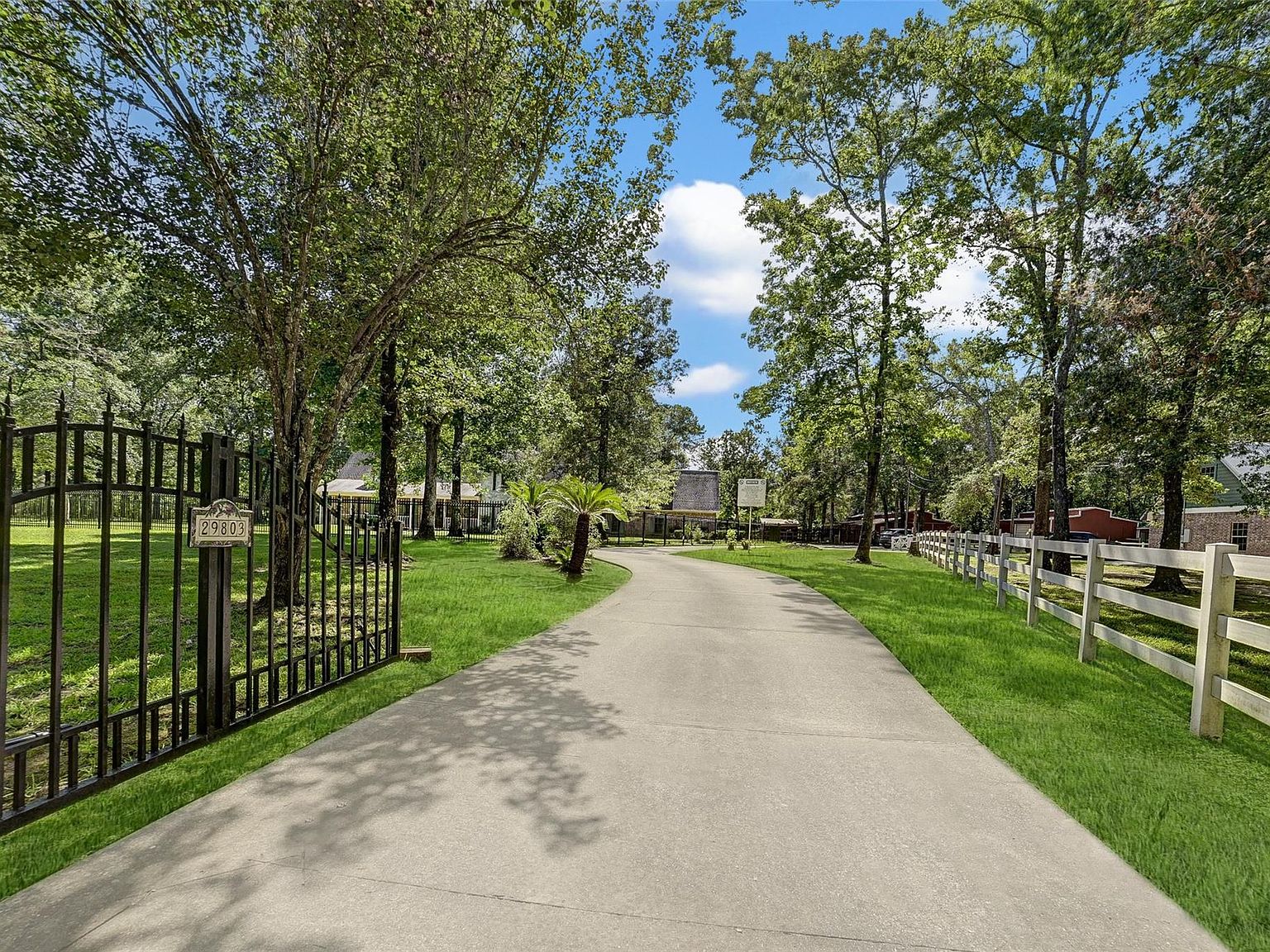 29803 Huffman Cleveland Rd, Huffman, TX 77336 | MLS #78312620 | Zillow