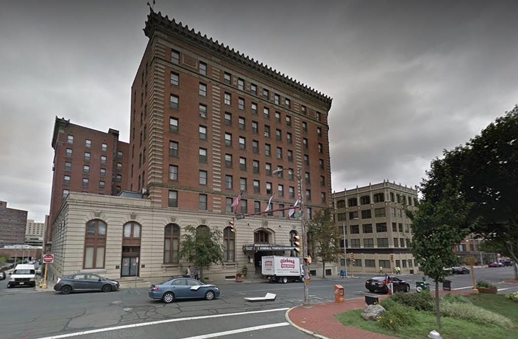 140 Chestnut St APT 407, Springfield, MA 01103 | Zillow