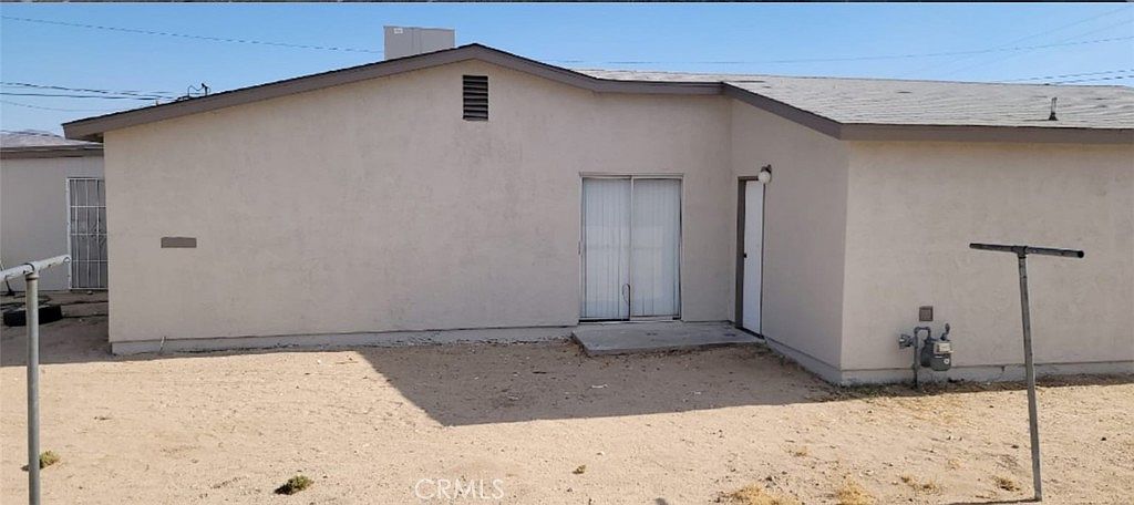 5893 Marine Ave, Twentynine Palms, CA 92277 | MLS #SW23088987 | Zillow