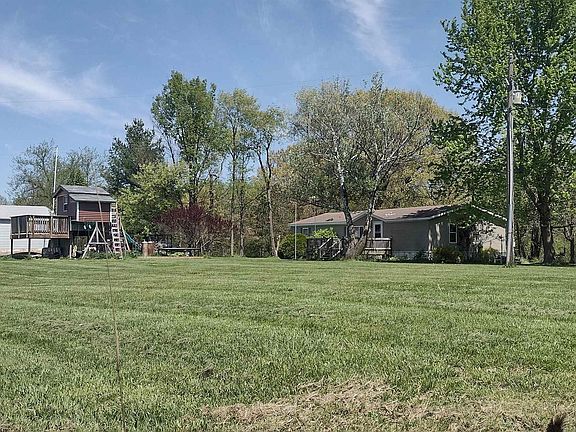 367 Oak St, Hettick, IL 62649 | Zillow