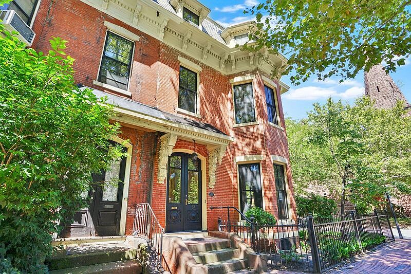 52 Mattoon St Unit 2, Springfield, MA 01105 | Zillow
