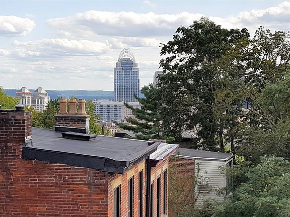1825 Walker St, Cincinnati, OH 45202 | Zillow