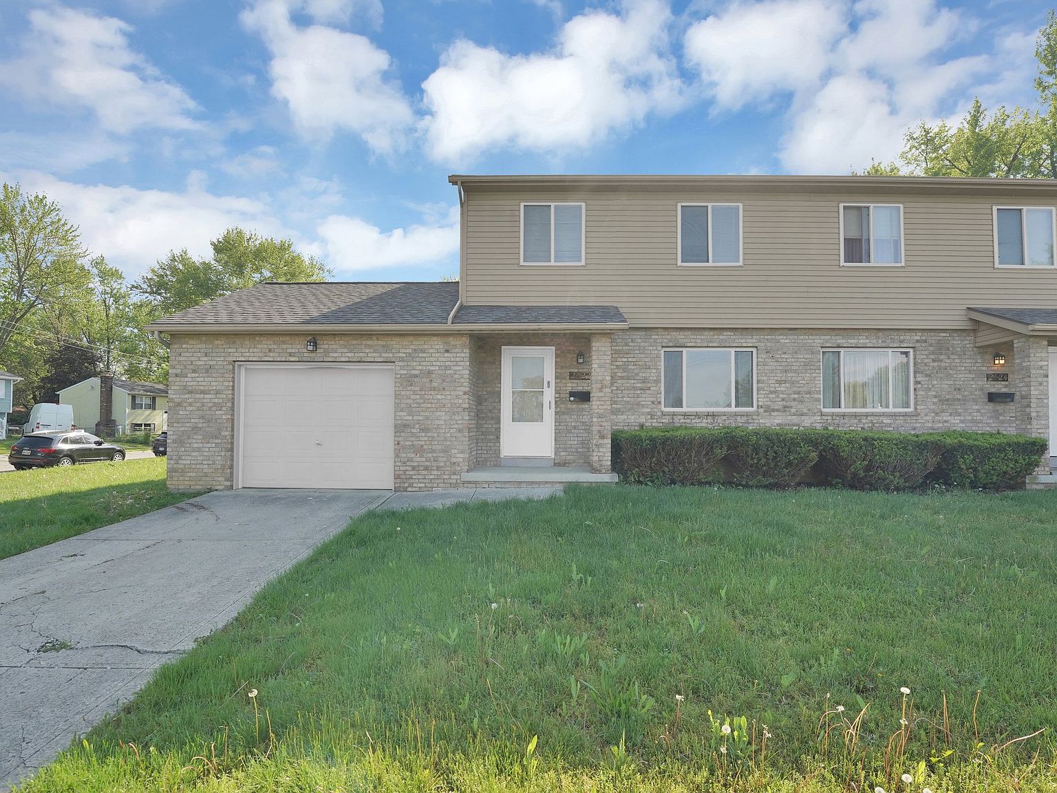 2522-2524 Weyburn Rd #2522, Columbus, OH 43232 | Zillow