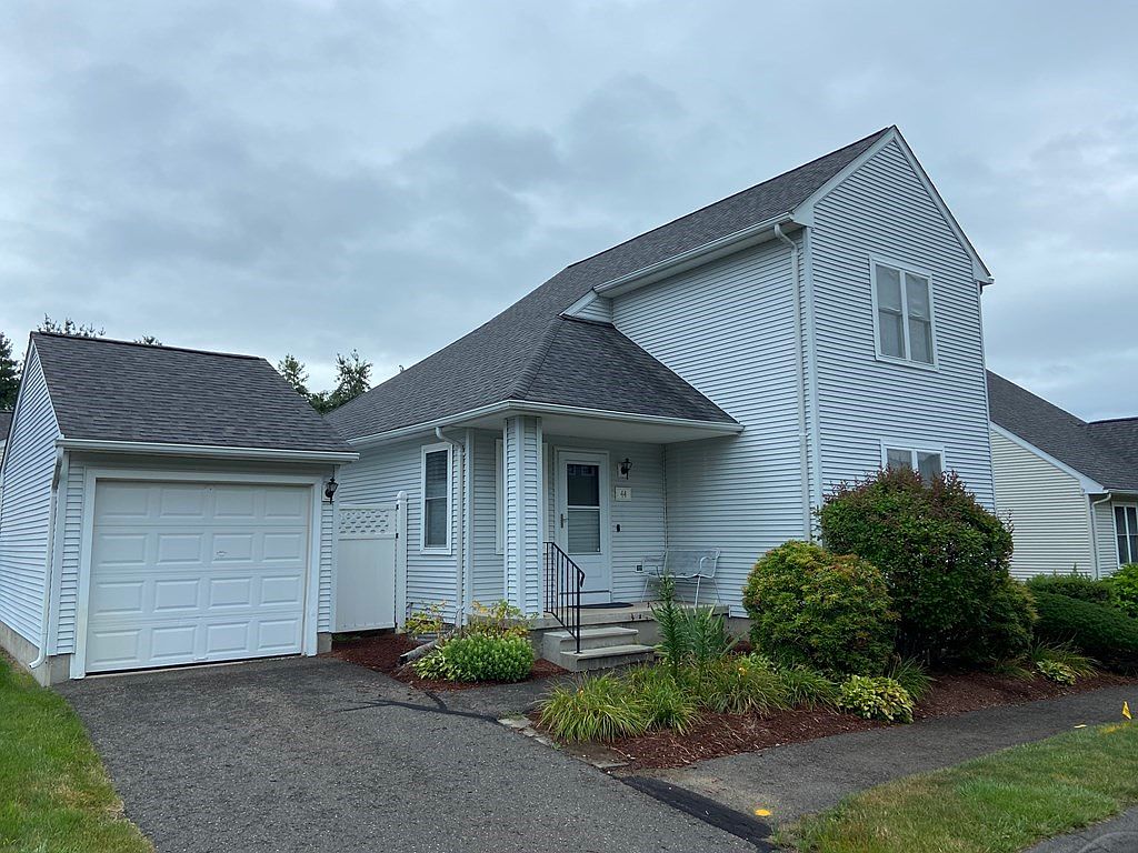 44 Richmond Way UNIT 44, Chicopee, MA 01022 | MLS #73147895 | Zillow