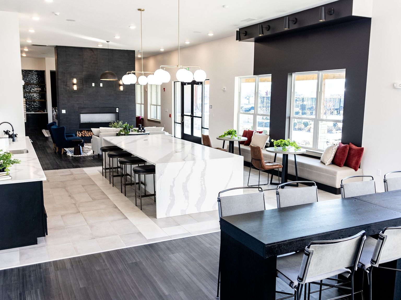 2673 Appalachian Way #1-111, Plainfield, IN 46168 | Zillow