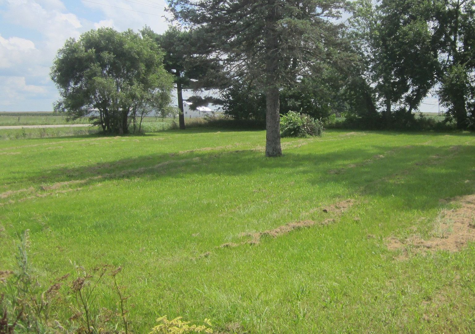 210 E Cornell St, Papineau, IL 60956 | Zillow