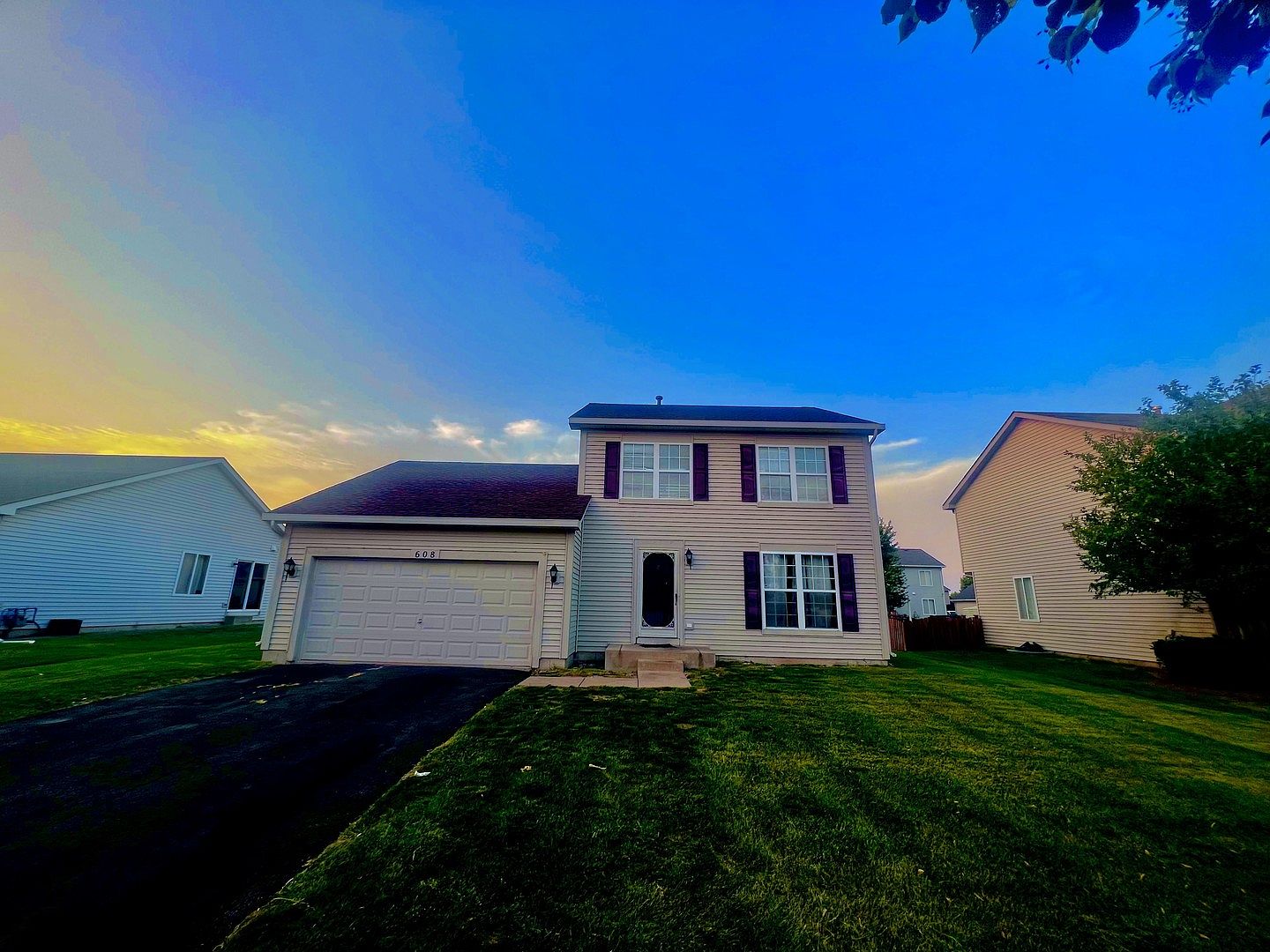 608 Hemmingsen St, Plano, IL 60545 | MLS #11869288 | Zillow