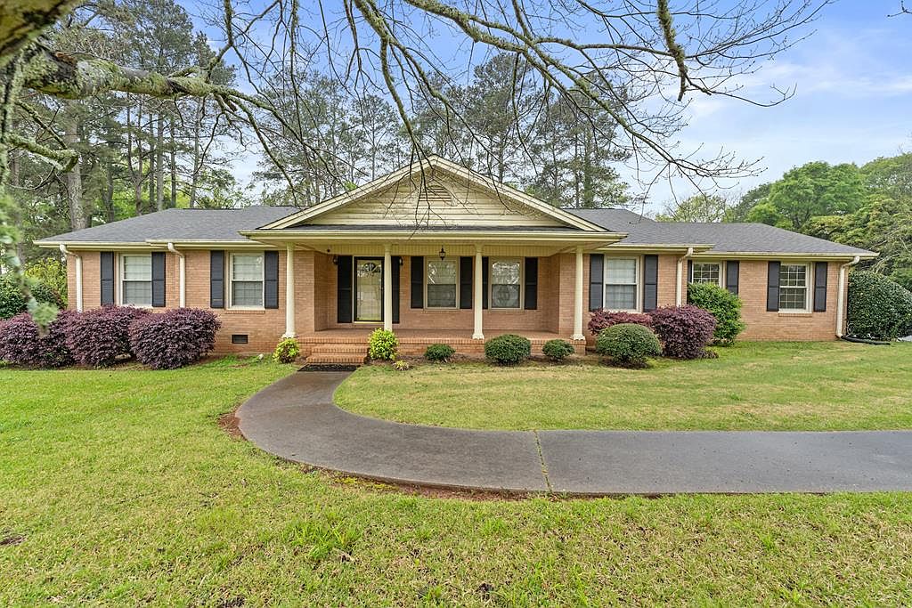 212 Marshall Ave, Abbeville, SC 29620 | Zillow