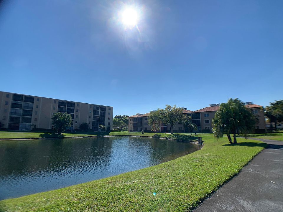 Cascades Of Lauderhill Condominiums - Fort Lauderdale, FL | Zillow