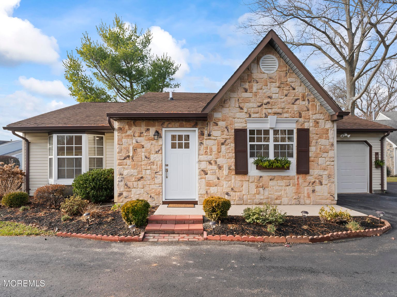 41 Ivy Ridge Close UNIT 1000, Freehold, NJ 07728 | Zillow
