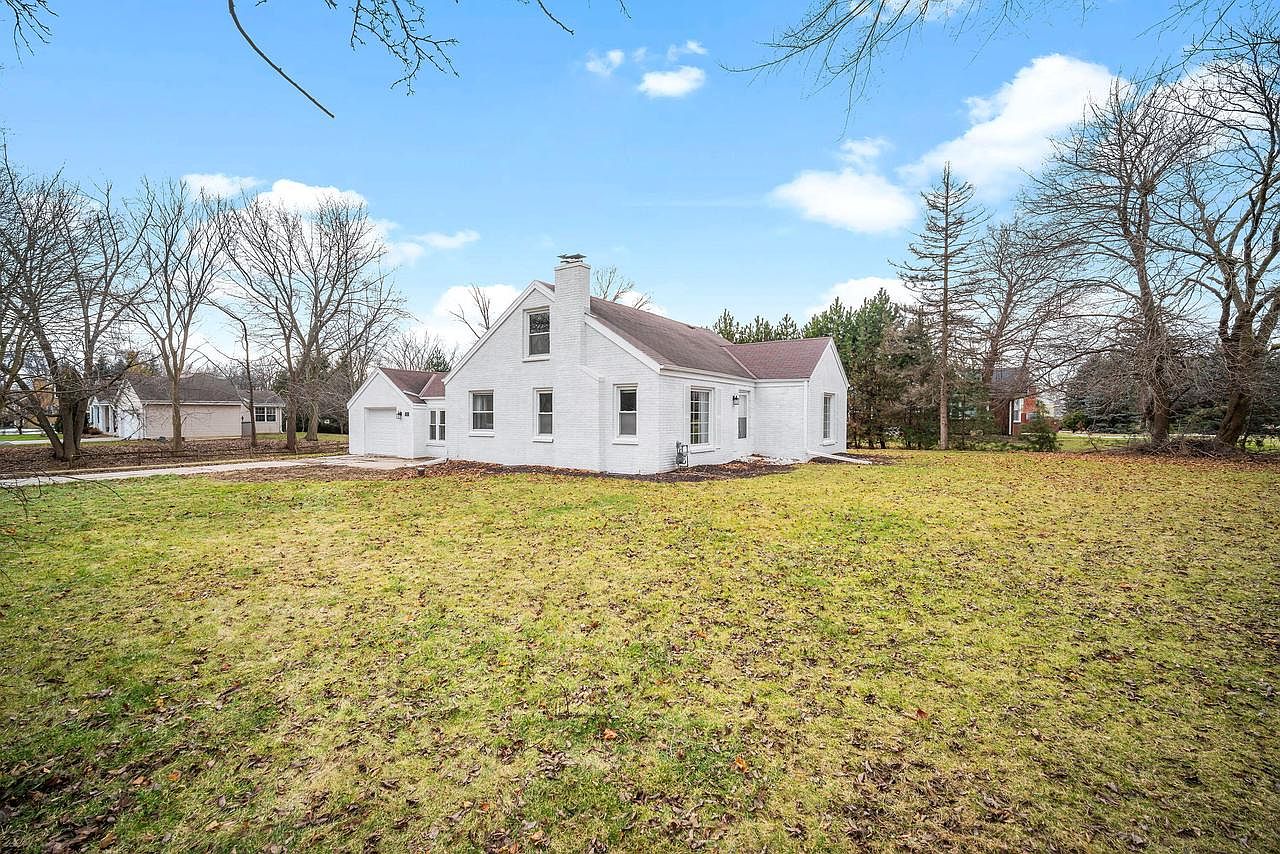 6203 Spring STREET, Racine, WI 53406 | MLS #1863633 | Zillow