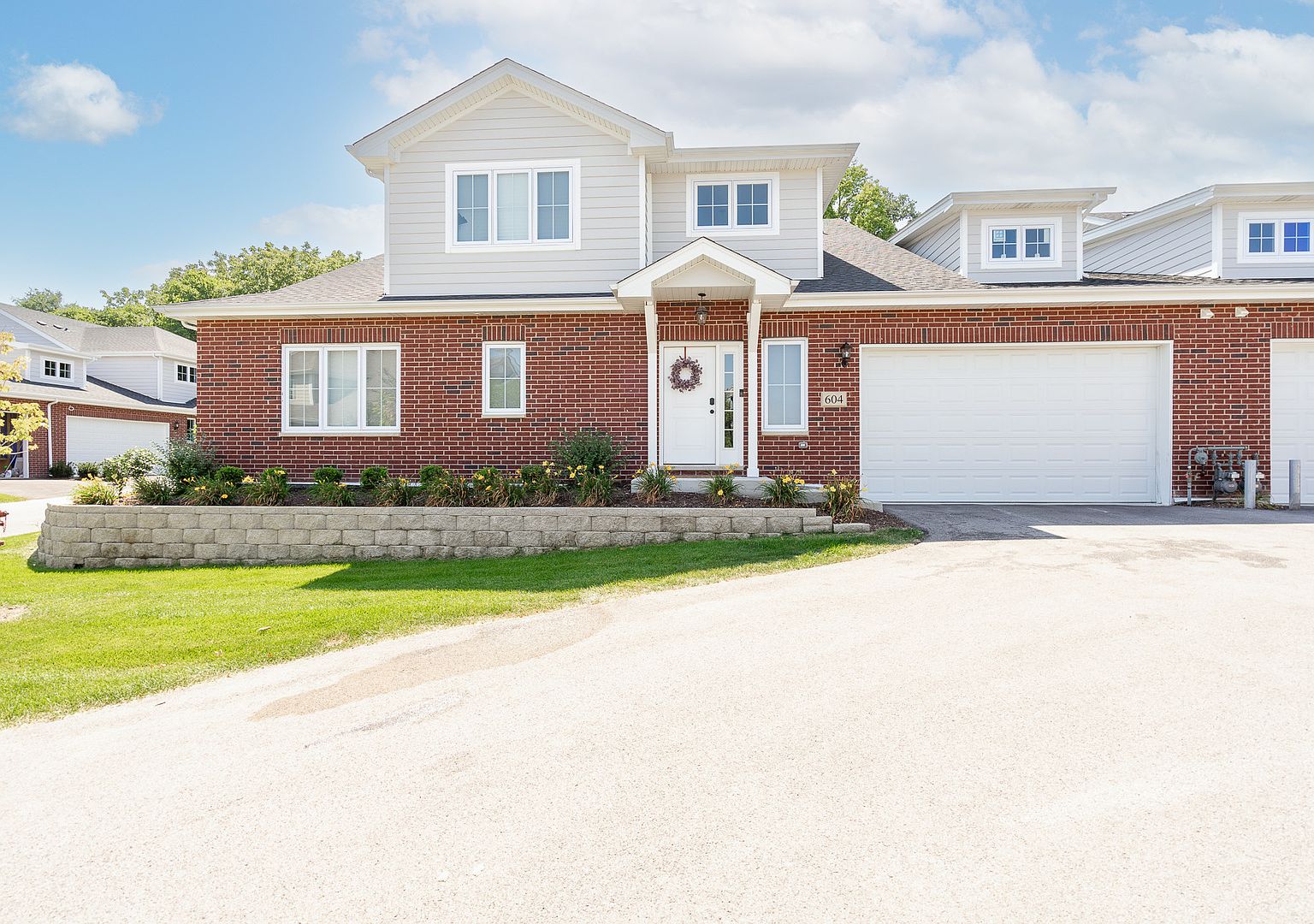 604 Prairie Crossing Dr, New Lenox, IL 60451 | Zillow