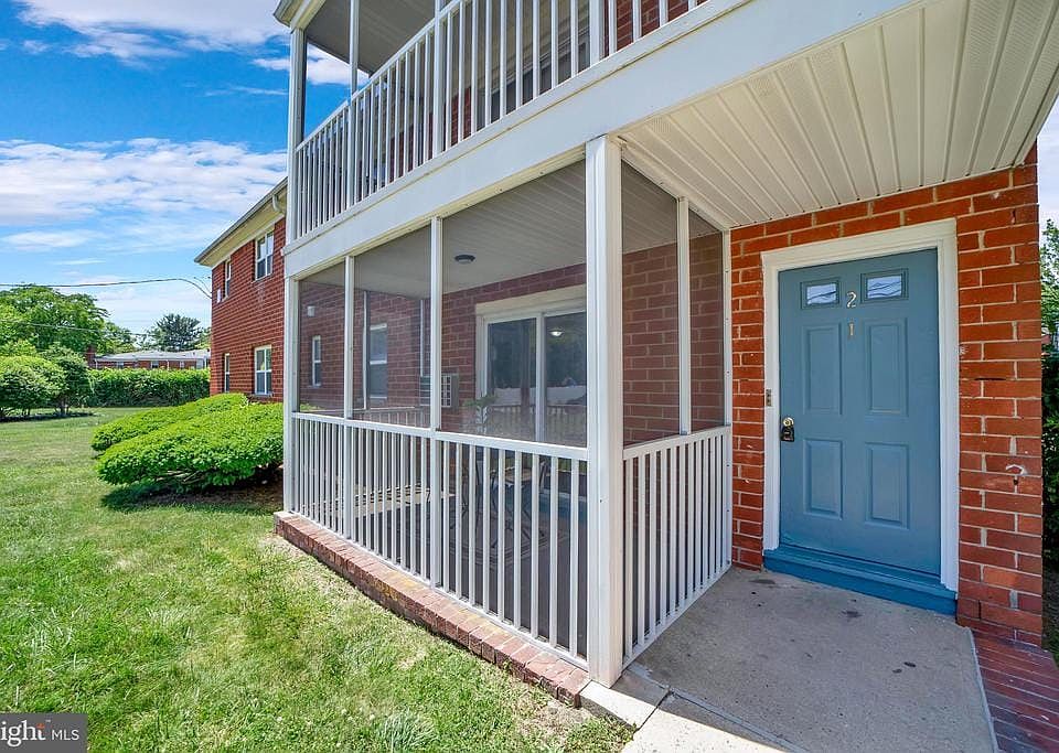 3 Bradford Ave APT 1, Trenton, NJ 08610 | Zillow