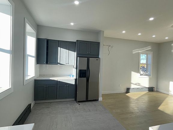 25 Graves St FLOOR 2, Staten Island, NY 10314 | Zillow