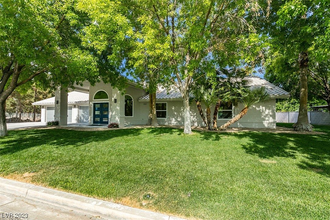 5304 Grand Teton Dr, Las Vegas, NV 89131 | MLS #2500317 | Zillow