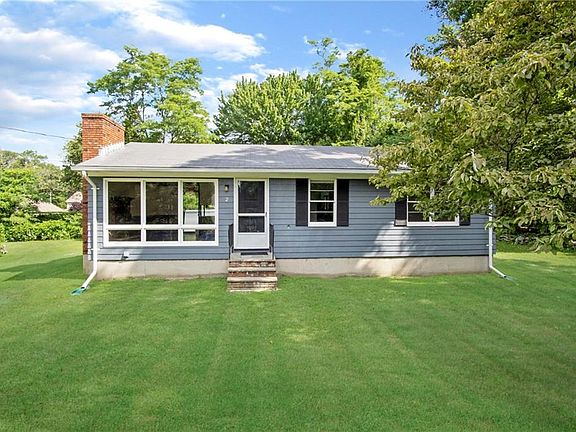 2 Riptide St, Jamestown, RI 02835 | Zillow