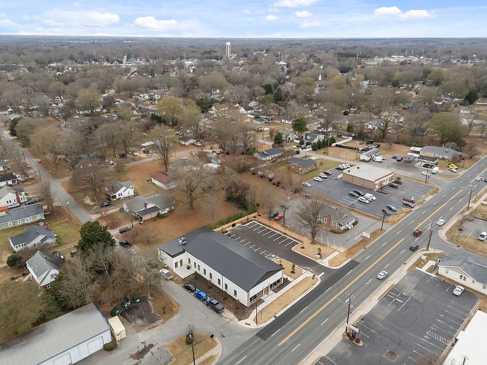 1484 Dale Earnhardt Boulevard - 100 - 1484 Dale Earnhardt Blvd ...