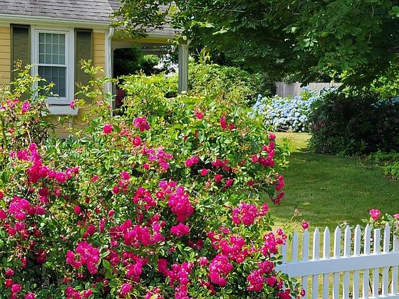 133 Mariners Ln, Falmouth, MA 02540 | MLS #73319216 | Zillow