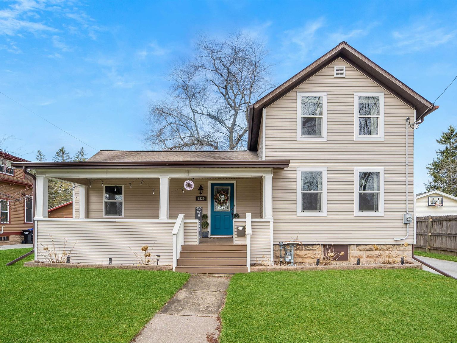1529 N Appleton St, Appleton, WI 54911 | Zillow
