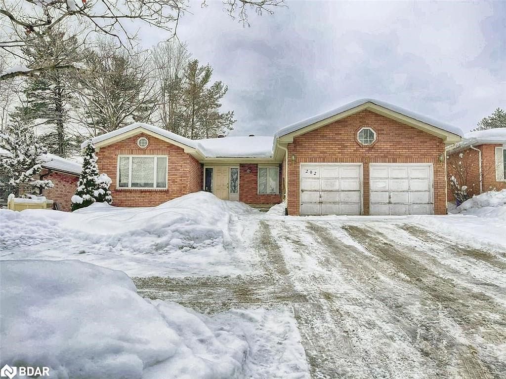 202 Anne St N, Barrie, ON L4N 2C2 | Zillow