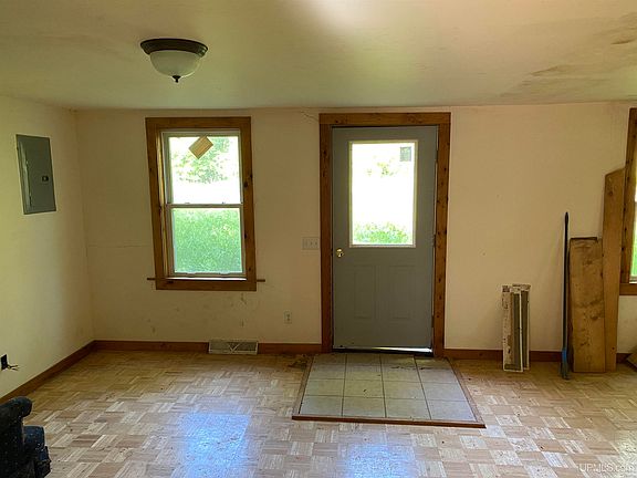 31258 Tapiola Rd, Pelkie, MI 49958 | Zillow