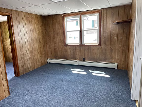 17 Maple Ave #2, Rutland, MA 01543 | Zillow