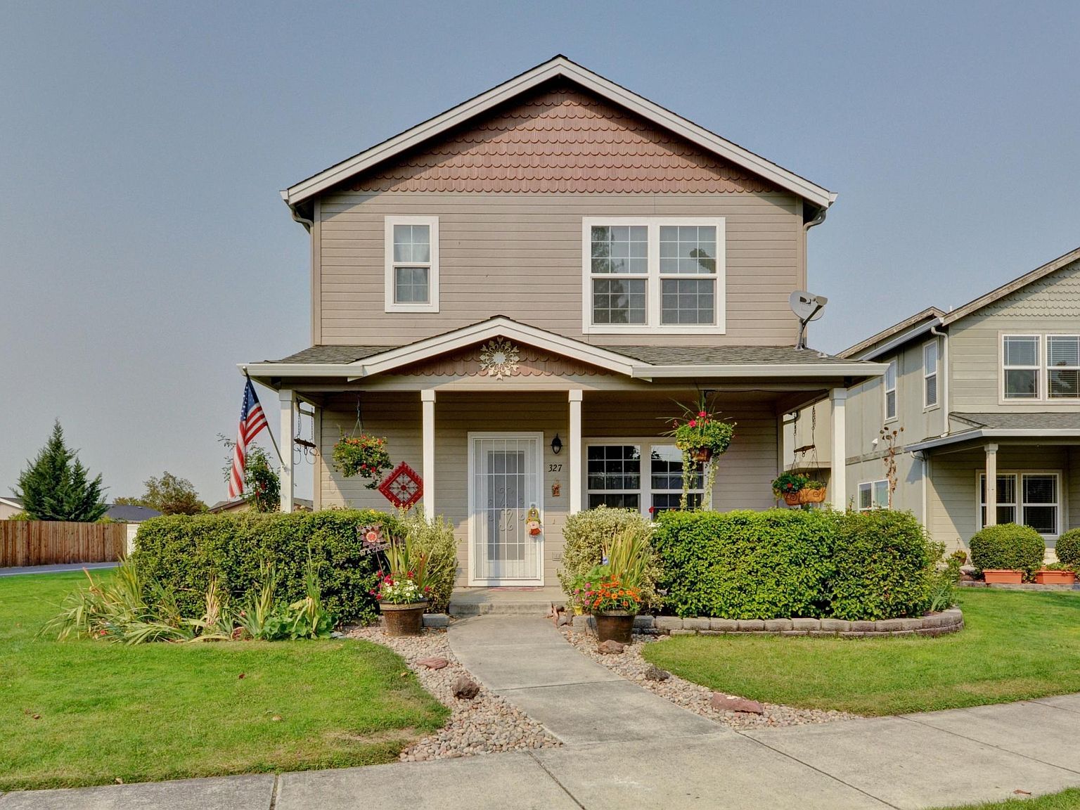 327 Brookhaven Dr, Central Pt, OR 97502 | Zillow